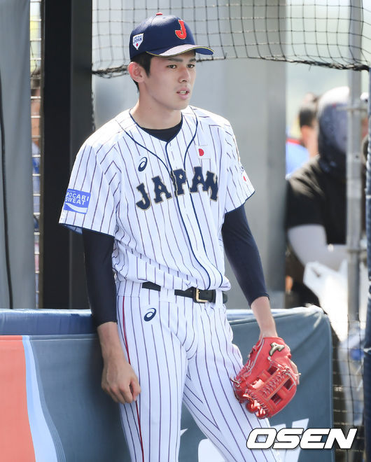 164km, 퍼펙트해도"아직 육성단계", 어떤 괴물로 만들려고? 사사키 WBC 중도 교체 전망 - 머니투데이