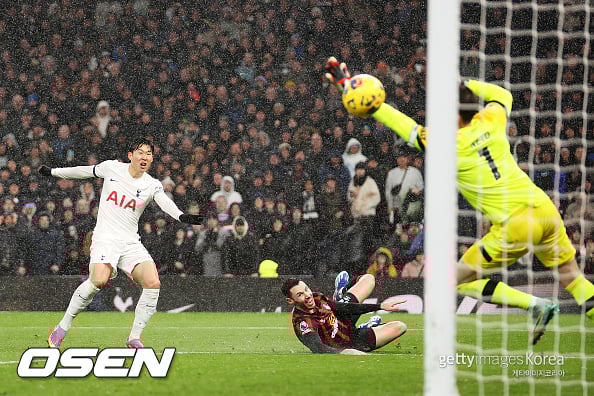 설마했던 '2024년 새해 기념포' 쾅! SON, EPL 12호골→득점 2위 '껑충'... '자신감+최상 컨디션' 챙겨 亞컵으로 - 머니투데이