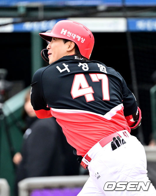 프리배팅 15개→5홈런. '1군 첫 등록' 150억 4번타자 "오늘 이기겠습니다" [잠실 인터뷰] - 머니투데이