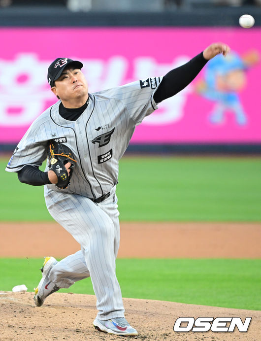 ‘ABS에 격정토로’ 류현진, SSG 상대로 3번째 100승 도전…상대 선발은 16년 고교 후배 이기순 - 머니투데이