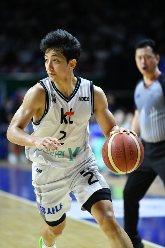 감기로 훈련X→'링거 투혼' 허훈, 3G 연속 풀타임→양 팀 통틀어 최다점→아무도 그를 막을 수 없었다[오!쎈 부산] - 머니투데이