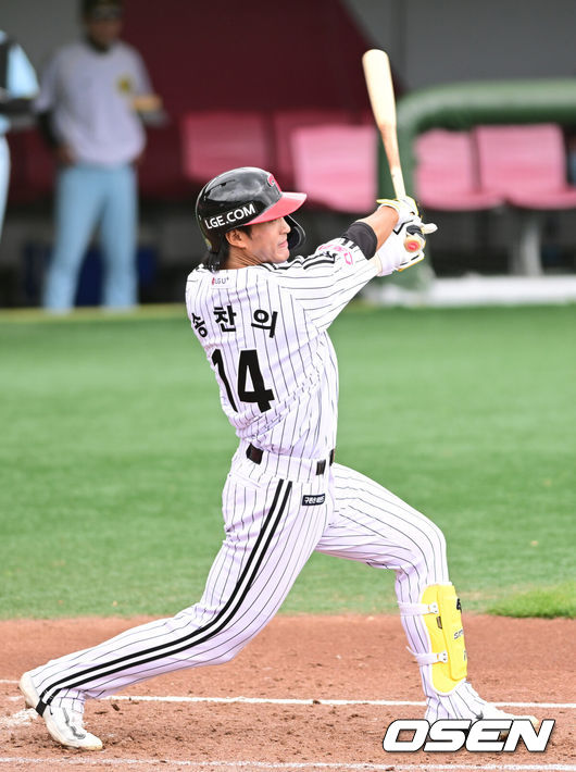 시범경기 홈런왕, 1차지명 154km 파이어볼러, 1군 엔트리 말소…한화는 3명, 2군행 - 머니투데이