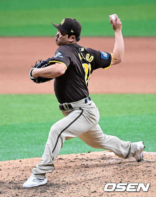 "ML 레벨에서 도움 안돼" 트레이드→방출 대기 고우석, 62억 몸값 때문에 이적도 힘들다 - 머니투데이