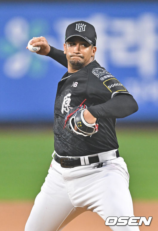 ‘4위까지 정해졌다’ 남은 가을야구 자리는 딱 하나, 사상 첫 5위 결정전까지 갈까…KT-SSG, 2G 남았는데 승무패 동률 - 머니투데이