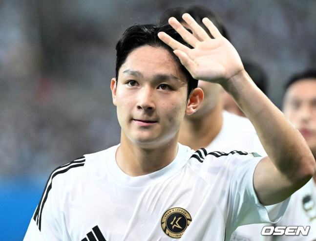 양민혁에 "EPL은 힘든 무대" 현실 알려줬던 SON, 이번엔 "부담줘선 안돼" 주변에 당부 - 머니투데이