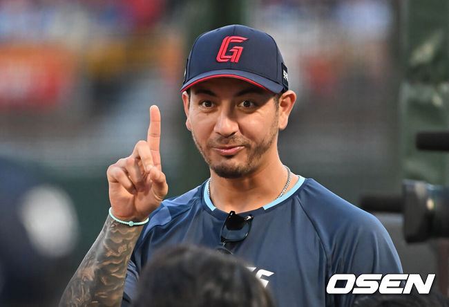 퇴출 외인이 GG 후보라니, 패착의 증거…롯데는 도전없이 안주해야 할까 - 머니투데이