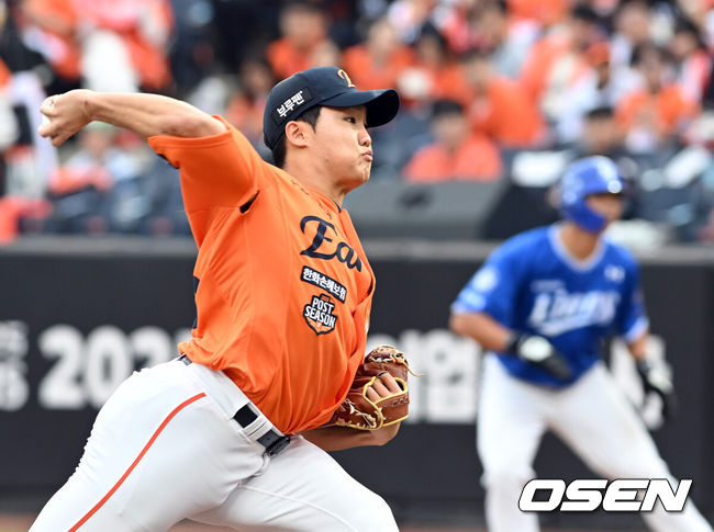 '8일 푹 쉬었다' 4차전 선발 원태인 "대전까지 가겠다"...한화는 신인 정우주, 깜짝 호투 보여줄까 [PO] - 머니투데이