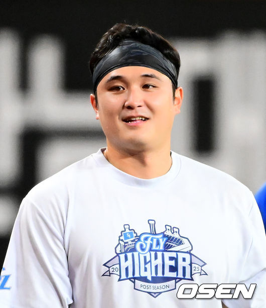 잠실은 내가 간다! 한화-삼성 5차전 역대급 흥행 폭발, 1만6750석 다 팔렸다 '누적 관중 23만명 돌파' [PO5] - 머니투데이