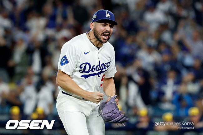 ‘PS 2승 4홀드’ 다저스 좌완 필승조, 가족 문제 때문에 출전 불투명…WS 2연패 도전 변수될까 - 머니투데이