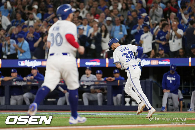 '오타니, 베츠, 프리먼과 맞먹지 못하지만' 토론토를 위대하게 만든 'PS 스타들'이 있다 [WS] - 머니투데이