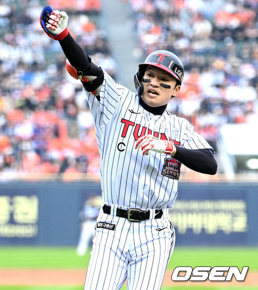 ‘대충격’ 한화, 24일 쉰 LG에 난타 당했다…박해민 홈런 빠던-신민재 3안타-톨허스트 QS, LG 8-2 완승→우승확률 73.2% [KS1 리뷰] - 머니투데이