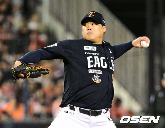 "ABS 없었으면 류현진 13승도 했을 텐데…" KBO 최고 혁신이 괴물한테 불운이라니, 스트라이크 같은 볼에 울었다 - 머니투데이