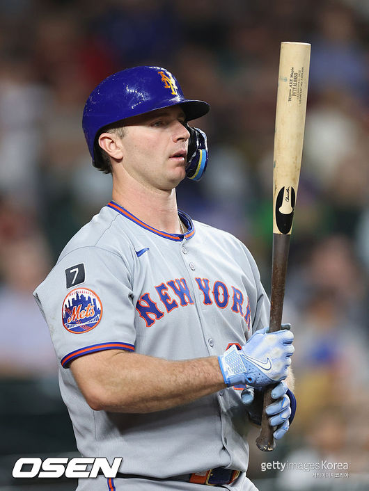 '떠날 테면 떠나라' 연봉 350억 포기하고 FA 됐는데…괘씸죄인가, 메츠는 38홈런 거포에 미련이 없다 - 머니투데이