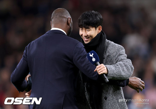 '쏘니 왔는데 이겨야지' 토트넘, 손흥민 앞에서 3-0 대승! '7번 후계자' 시몬스 쐐기포...슬라비아 꺾고 UCL 9위 점프 - 머니투데이