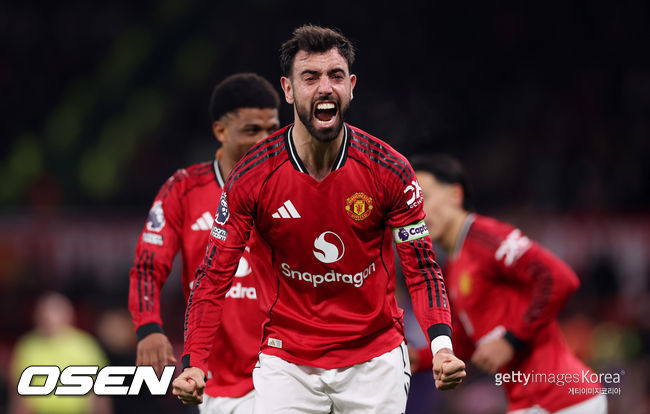 "퍼거슨 맨유 보는 줄!" '4-4' 미친 난타전에 극찬..."올 시즌 PL 1위, 아모림 체제 최고 경기였다" 캐러거 박수갈채 - 머니투데이
