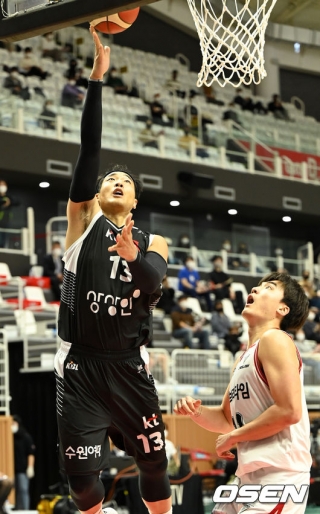 '김현민 더블더블' KT, KGC 완파 2연승 '2위'.. SK가 1R 선두 - 머니투데이