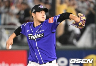 올스타전에 158km, 159km…안우진·문동주가 한 팀이라니, 밥도 먹고 다했다 - 머니투데이