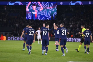 'PSG 구단주 눈에서 꿀떨어진다' UCL 골 이강인 "팀에 도움 주는 것, 매순간 하고자 하는 일" - 머니투데이