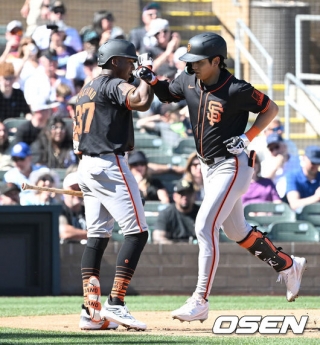 "넘어갈 줄 몰랐는데…" 이정후 '총알' 홈런에 SF 에이스도 깜짝 놀랐다…단 2G 만에 '천재 타자' 입증 - 머니투데이