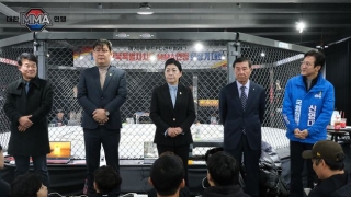 200여명참가한제1회전북MMA연맹회장기대회,뜨거운열기속에성료 - 머니투데이
