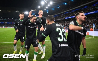 '5연패 +6G 무승' 펩, 경기 중 충격 자해..."어떻게 이렇게 못하지" -> 얼굴에 피 + 자국 남았다 - 머니투데이