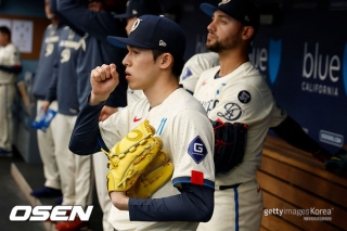 '최고 157km' 사사키, 3G 연속 피홈런→5⅔이닝 3실점...오타니 덕분에 패전 위기 모면 - 머니투데이