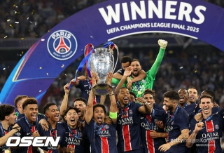 유럽 정복자 이강인, 벤치에 있어도 빛났다…PSG 첫 UCL 우승과 함께한 역사적인 밤 - 머니투데이