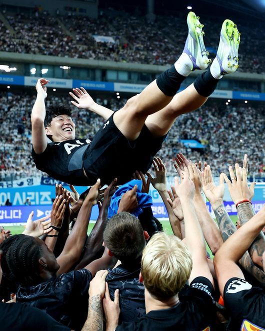 "손흥민 끝났다" 보도하더니..."우리 SON 왜 팔았어?" 토트넘 뒤늦은 후회! 해트트릭 폭발→"남았다면 372억보다 값졌을 것" - 머니투데이