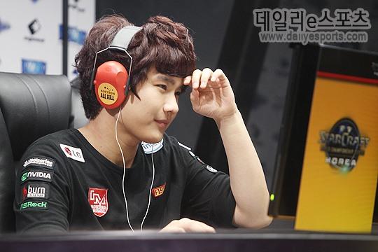 [WCS 시즌2] LG-IM 황강호, 조성주 상대로 탈락 분풀이 - 머니투데이